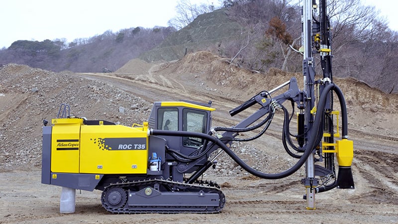 Repair or Replace? MCE’s Guide for Critical Hydraulic Equipment